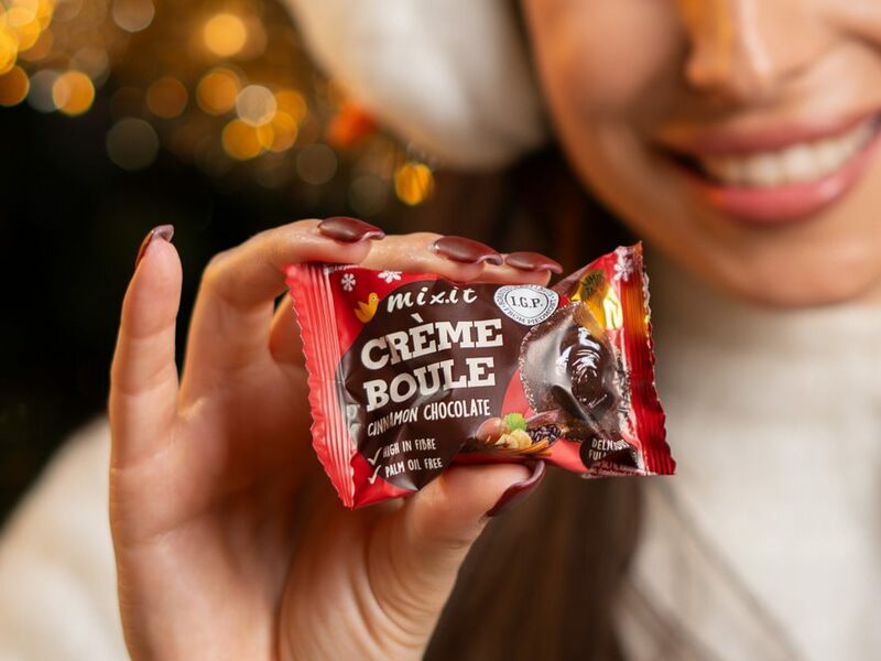Crème boule – Cinnamon Chocolate (20 ks) | Mixit.cz